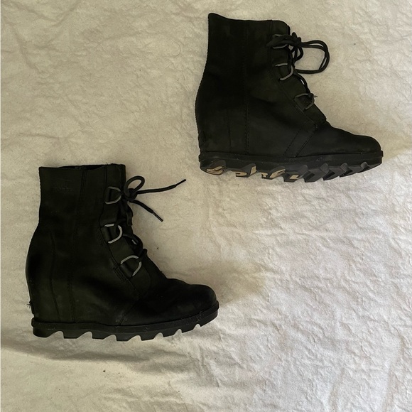 Sorel | Shoes | Womens Sorel Joan Of Arc Lace Up Wedge Boots | Poshmark